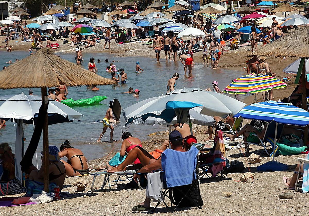 Los expertos advierten de la llegada de la primera gran ola de calor del verano | El Correo
